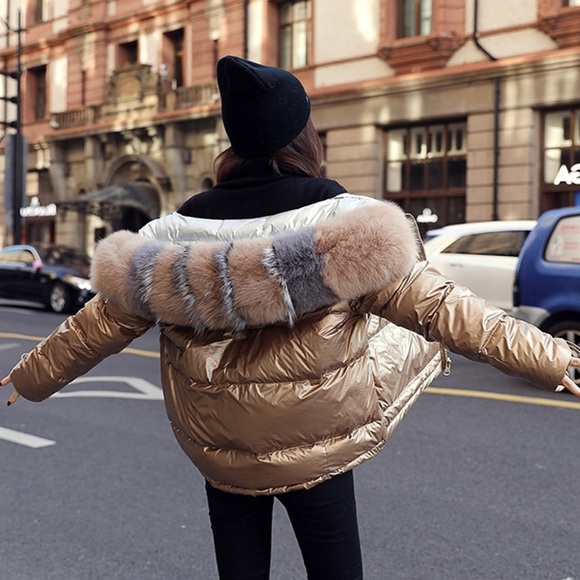 AKIRA | Jackets & Coats | Akira Faux Fur Cropped Hooded Metallic Puffer Coat | Poshmark